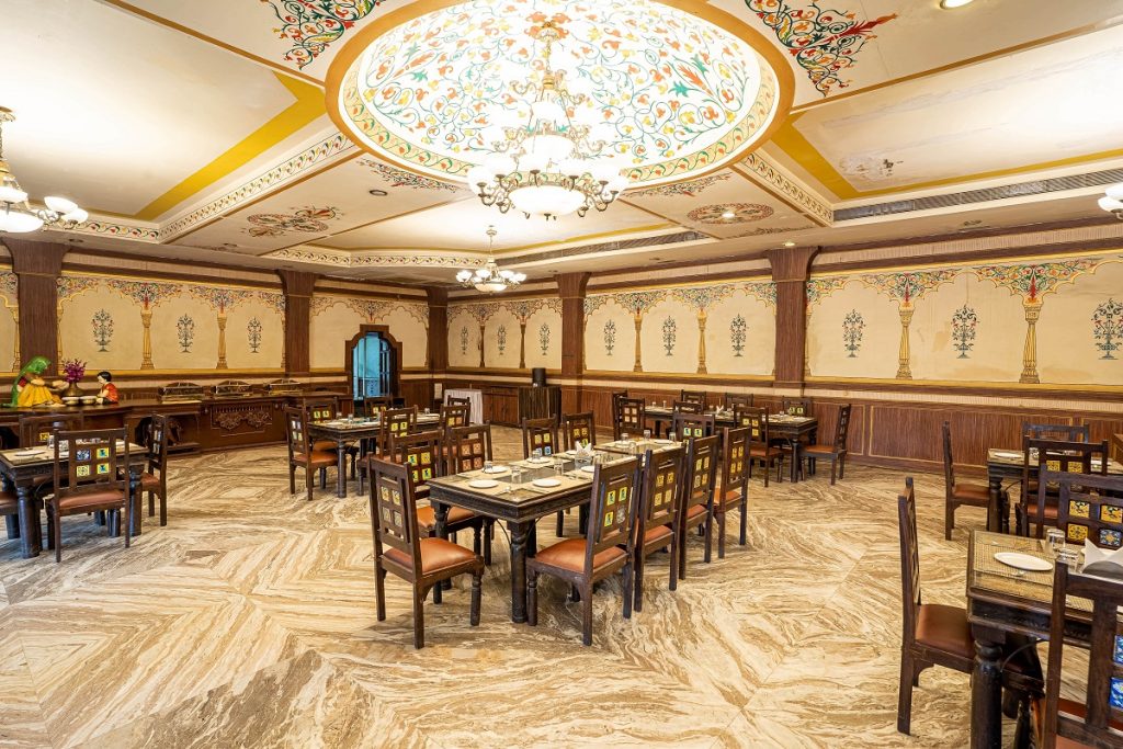 Best Restaurant in Indore - Veg Food - Chokhi Dhani Aangan